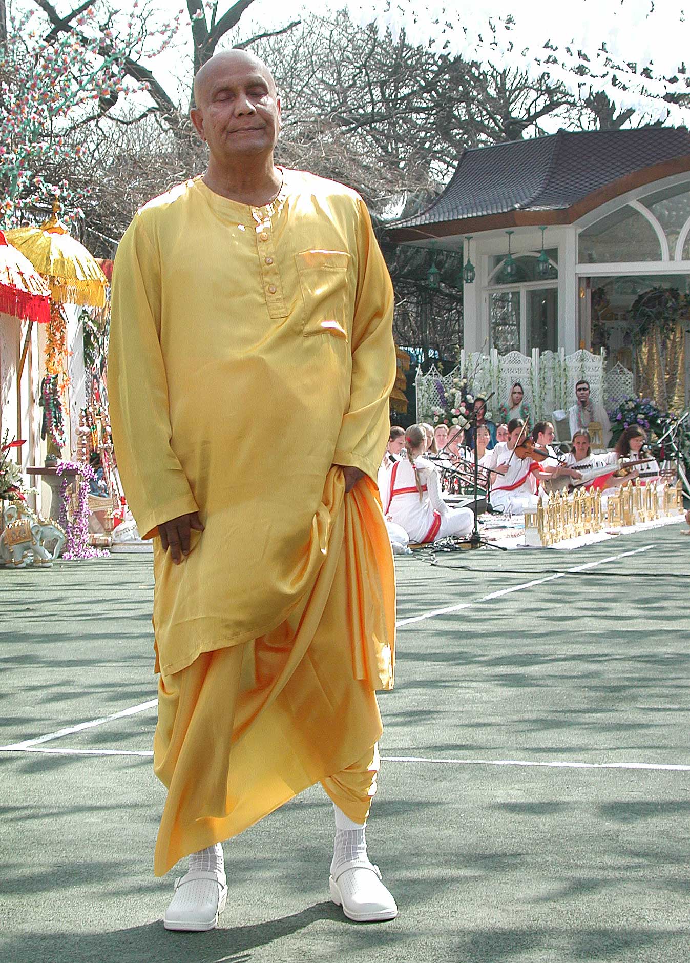 Meditation-55 with Sri Chinmoy – SRI CHINMOY PHOTOS